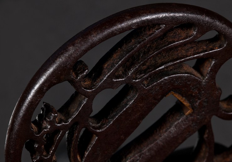 Two 2nd generation Akasaka tsuba – Tsuba Kansho